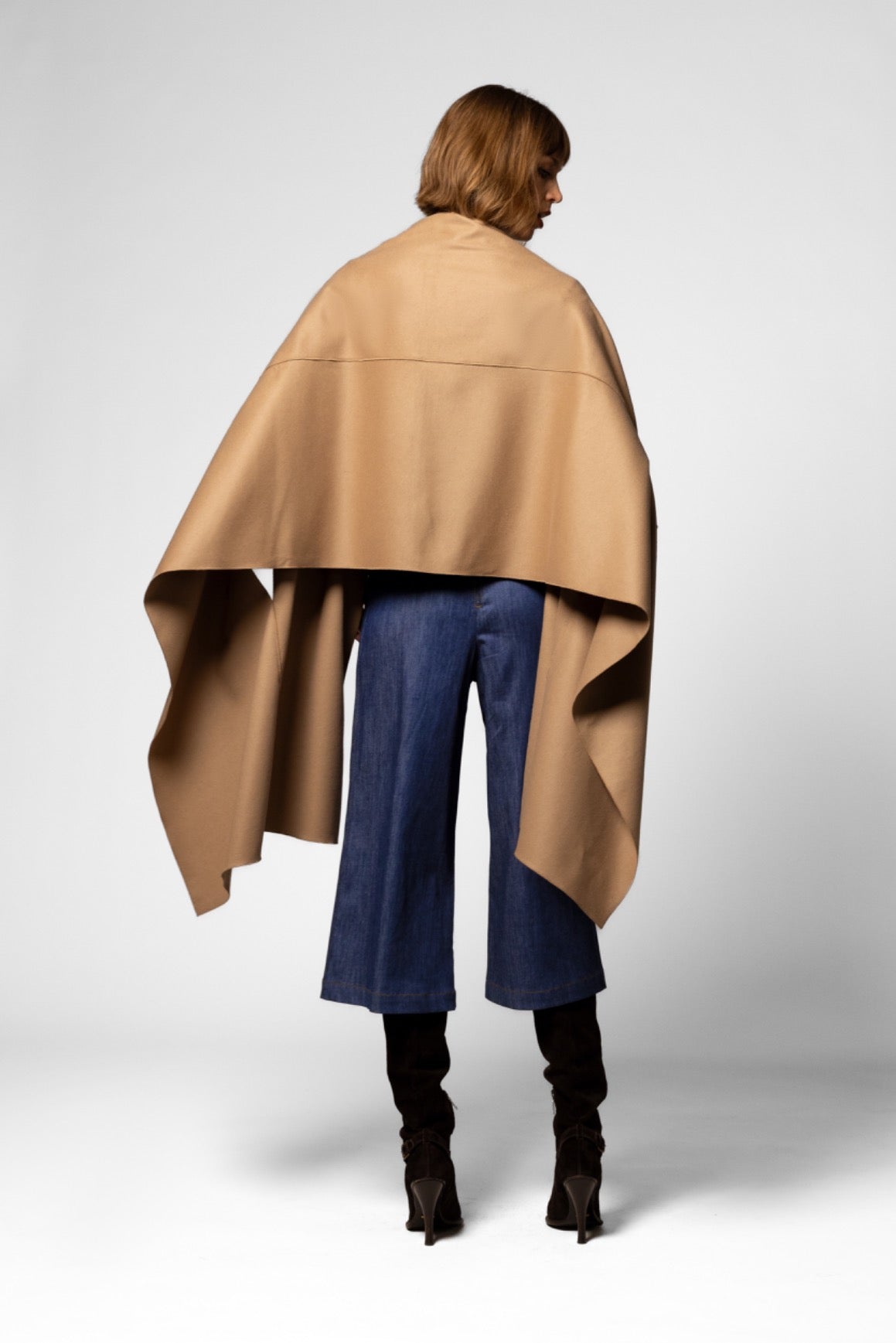Wool/Cashmere Caress Wrap - Camel – Maria Pinto