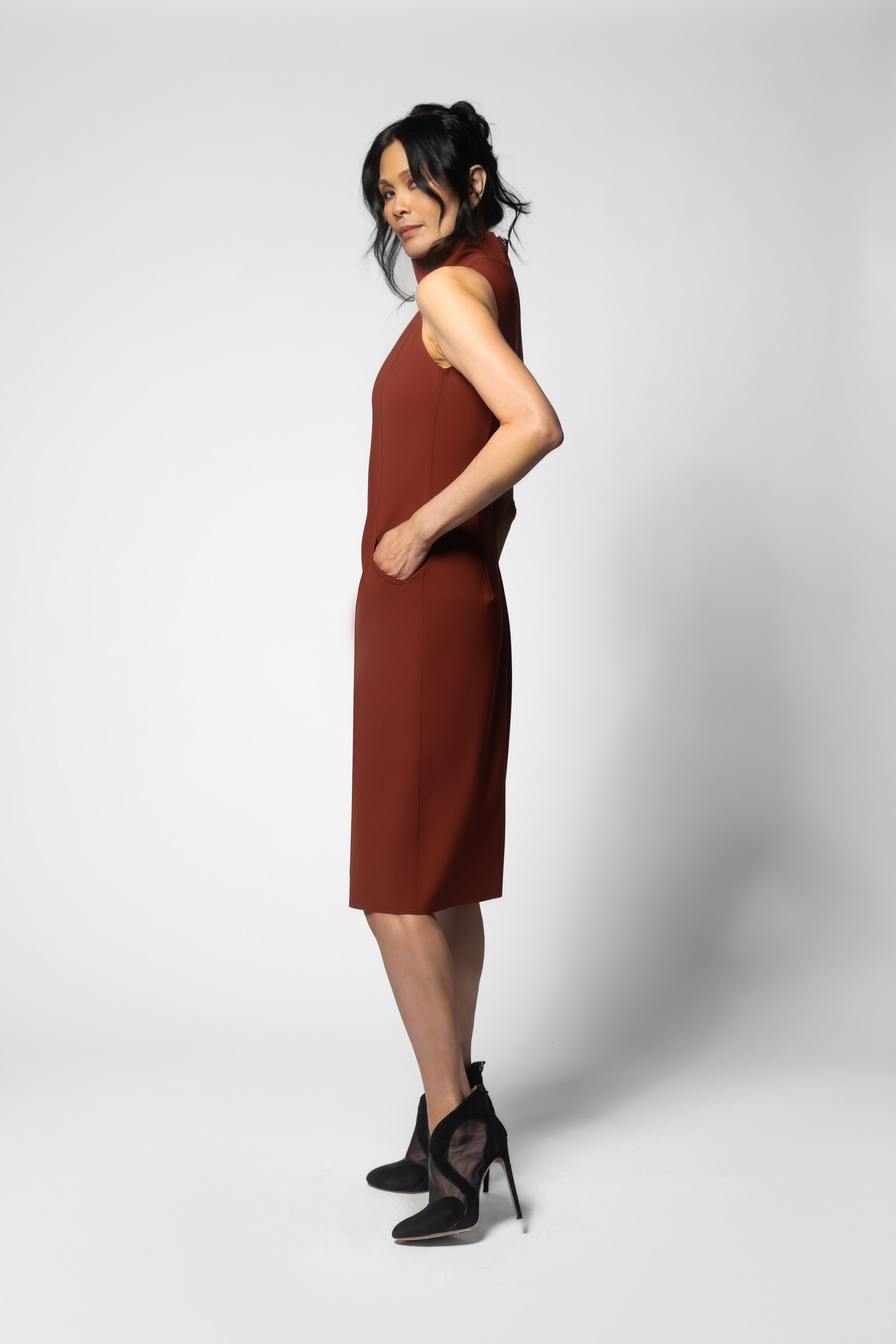 Tabitha 2 Dress - Umber – Maria Pinto